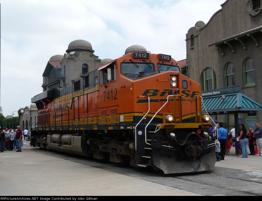 BNSF 7412
